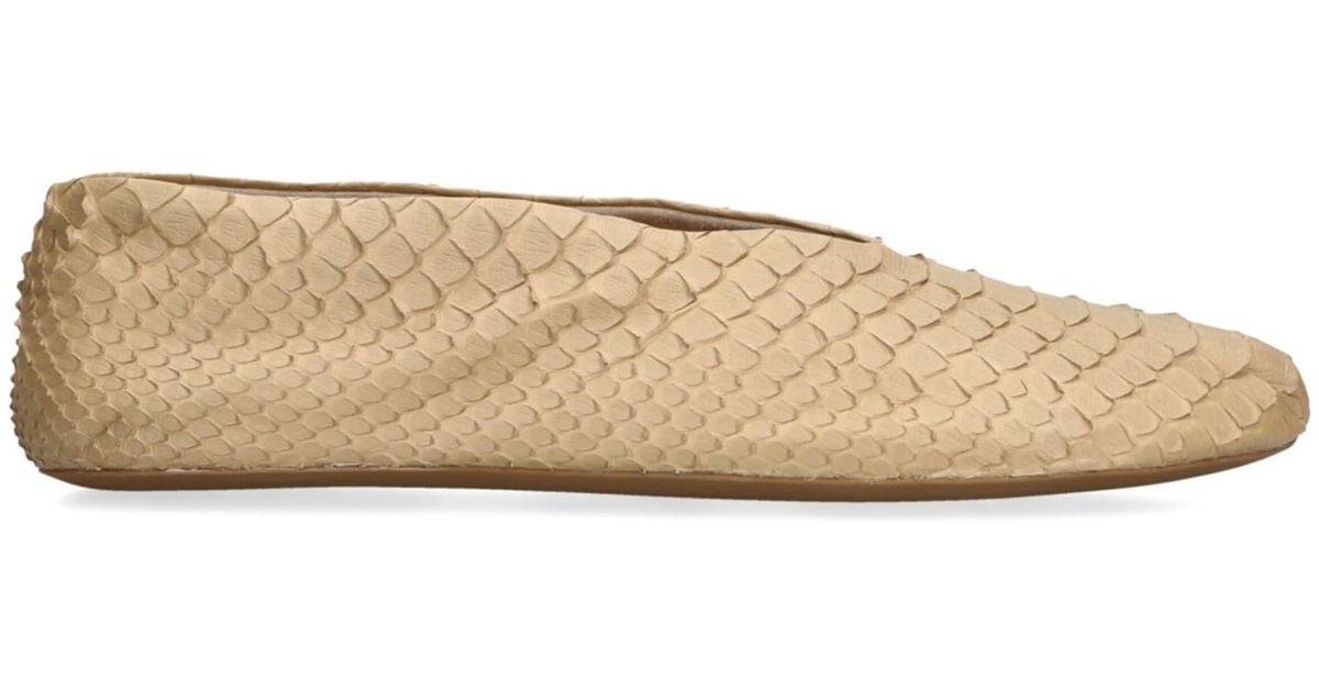 The Row Stella Leather Ballet Flats in Natural | Lyst