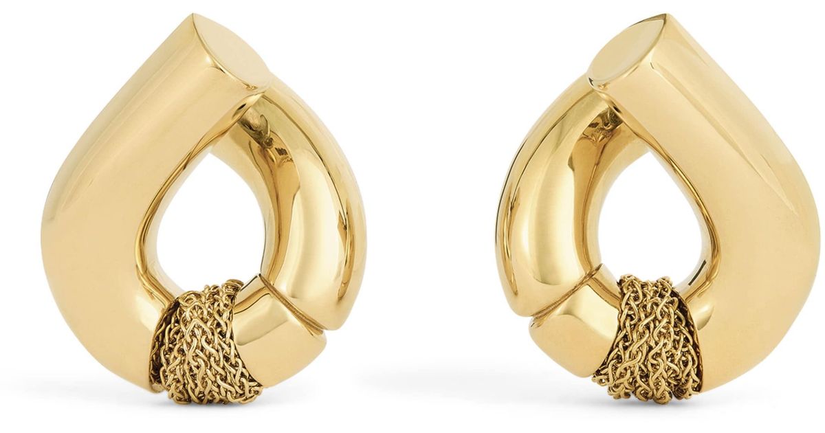 Tabayer Oera Inverted Earrings in Metallic | Lyst
