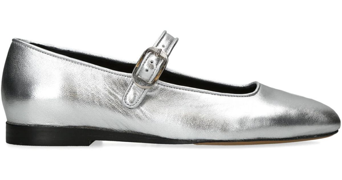 Le Monde Beryl Metallic Leather Mary Janes in White | Lyst
