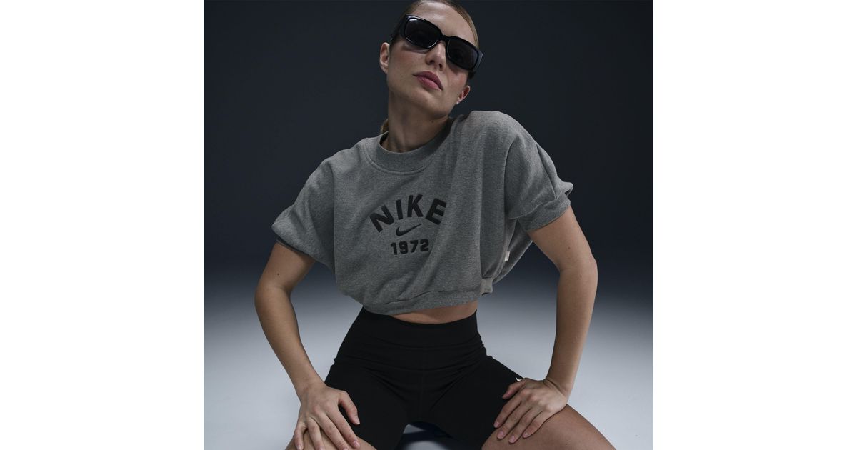Nike Sportswear Collection Fleece Top in Black | Lyst UK