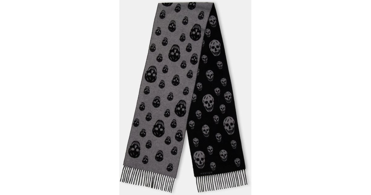 McQueen Alex Classic Skull Lightweight Scarves in Black | Lyst UK