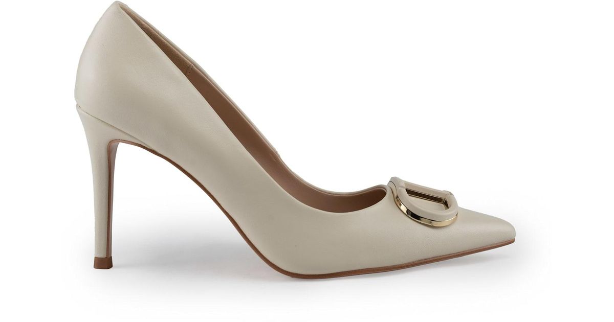 Twin Set Leather Pumps With Oval-T Logo in White | Lyst