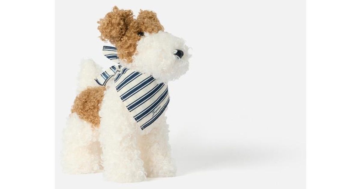 Jacquemus The Rita Plush in White | Lyst UK