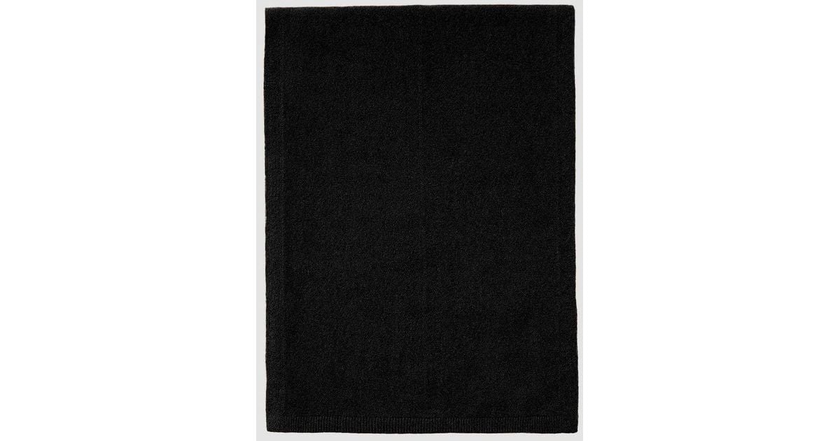 JOSEPH Light Pure Cashmere Scarf in Black | Lyst UK
