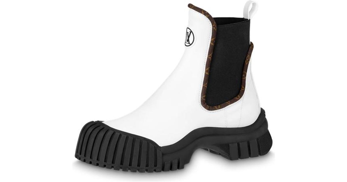 Louis Vuitton Ruby Flat Ranger Boots in Black | Lyst