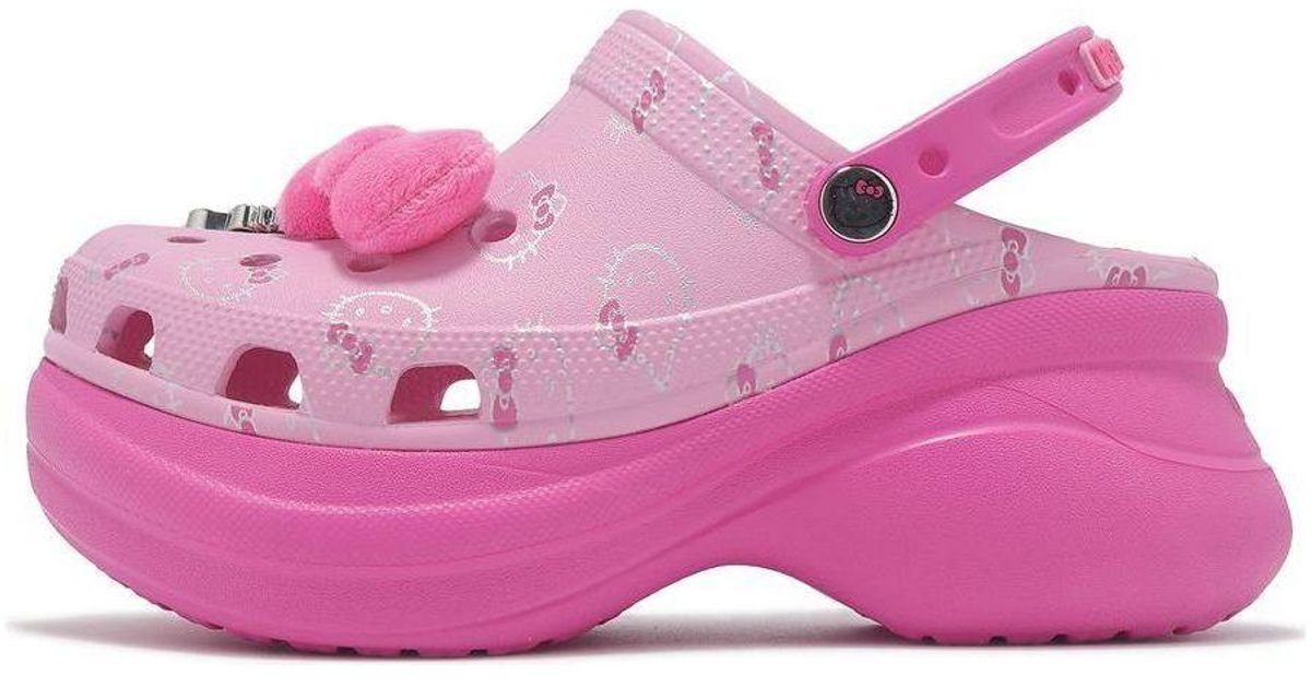 Crocs™ (Wmns) X Hello Kitty Classic Bae Clog in Pink | Lyst