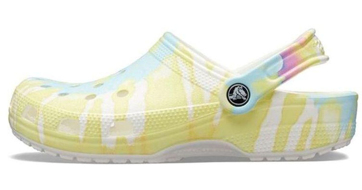 Crocs™ Classic Clog Tie Dye Beach Sandals in Blue | Lyst UK
