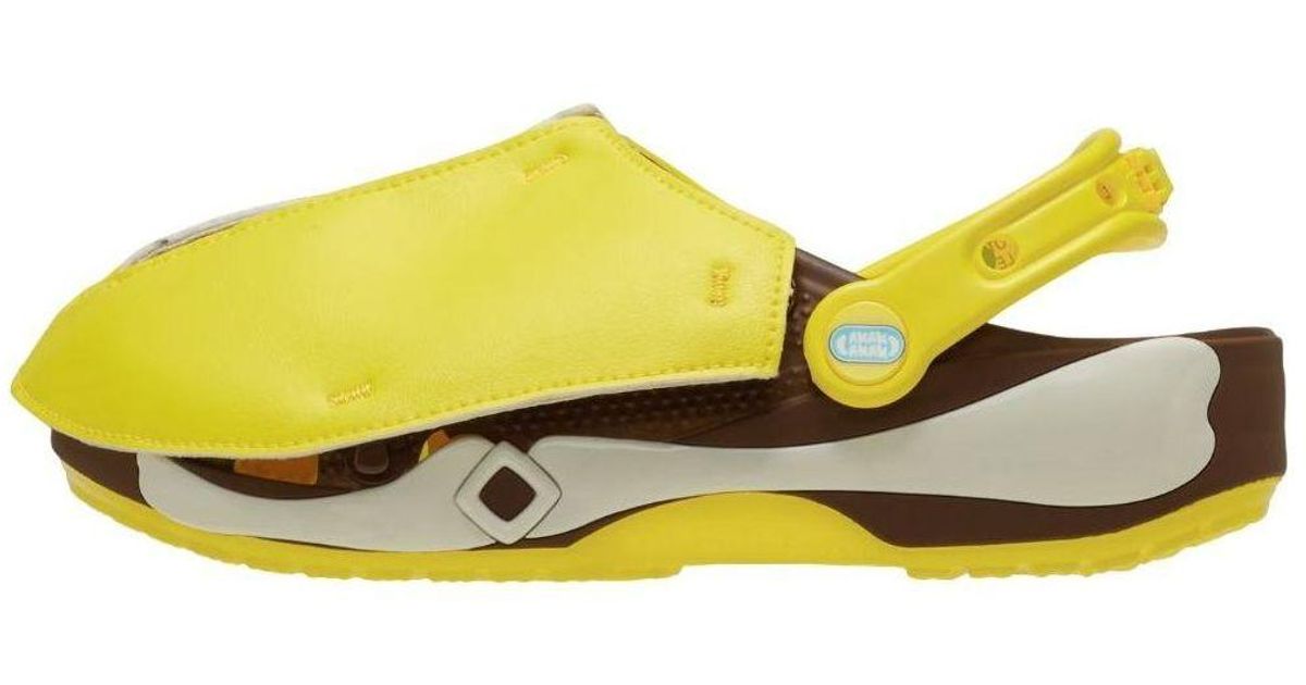 Crocs™ Classic Clog 'Fortnite Peely' in Yellow for Men | Lyst