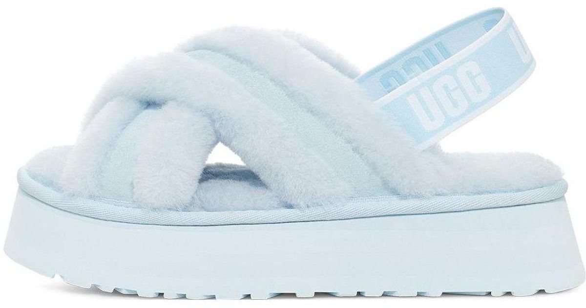 UGG (Wmns) Disco Cross Slides in Blue | Lyst