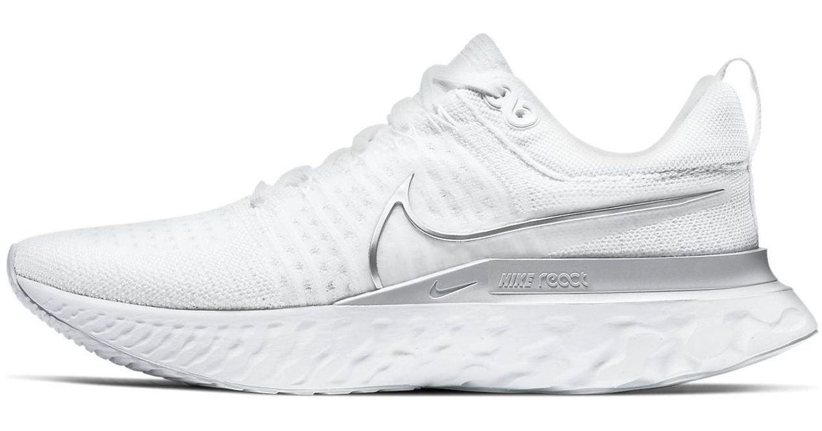 Nike (Wmns) React Infinity Run Flyknit 2 Metallic' in White | Lyst