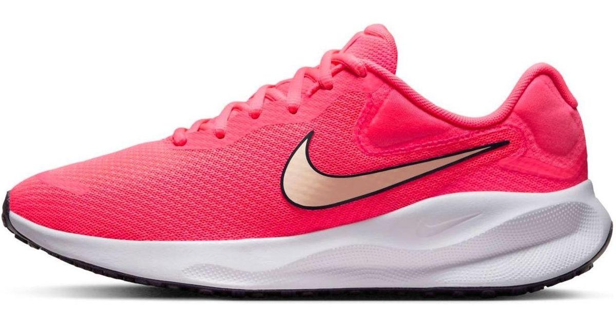 Nike (Wmns) Revolution 'Hot Punch Dark Raisin Crimson Tint' in Pink | Lyst