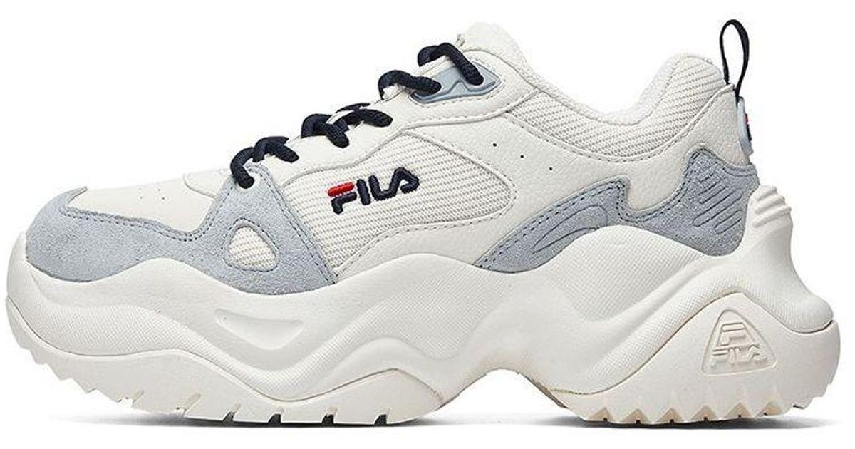 Fila (Wmns) Disruptor Sneakers in White | Lyst