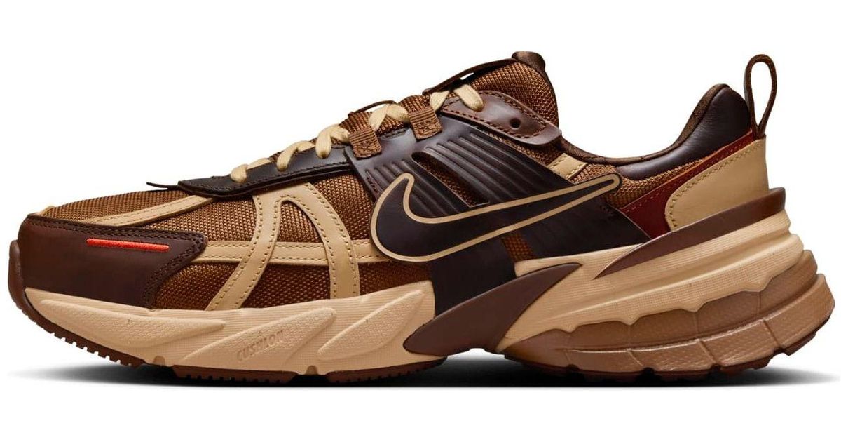 Nike V2K Run 'Light British Tan' in Brown for Men | Lyst