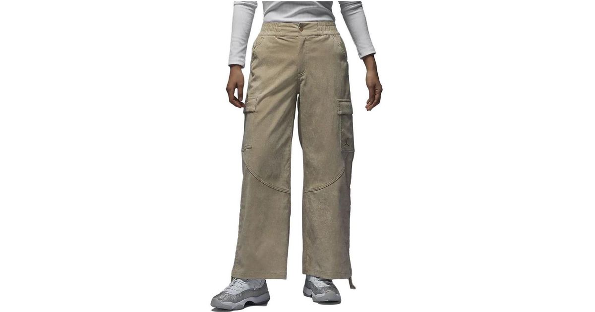 Nike (Wmns) Corduroy Chicago Pants in Gray | Lyst
