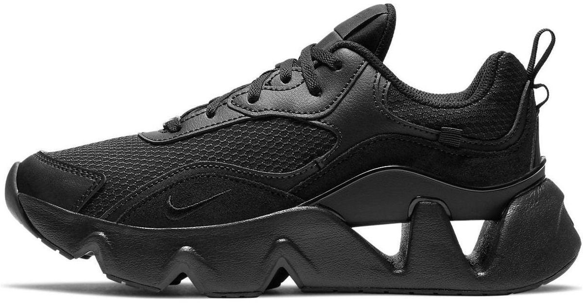 Nike (Wmns) Ryz 365 2 'Triple' in Black | Lyst