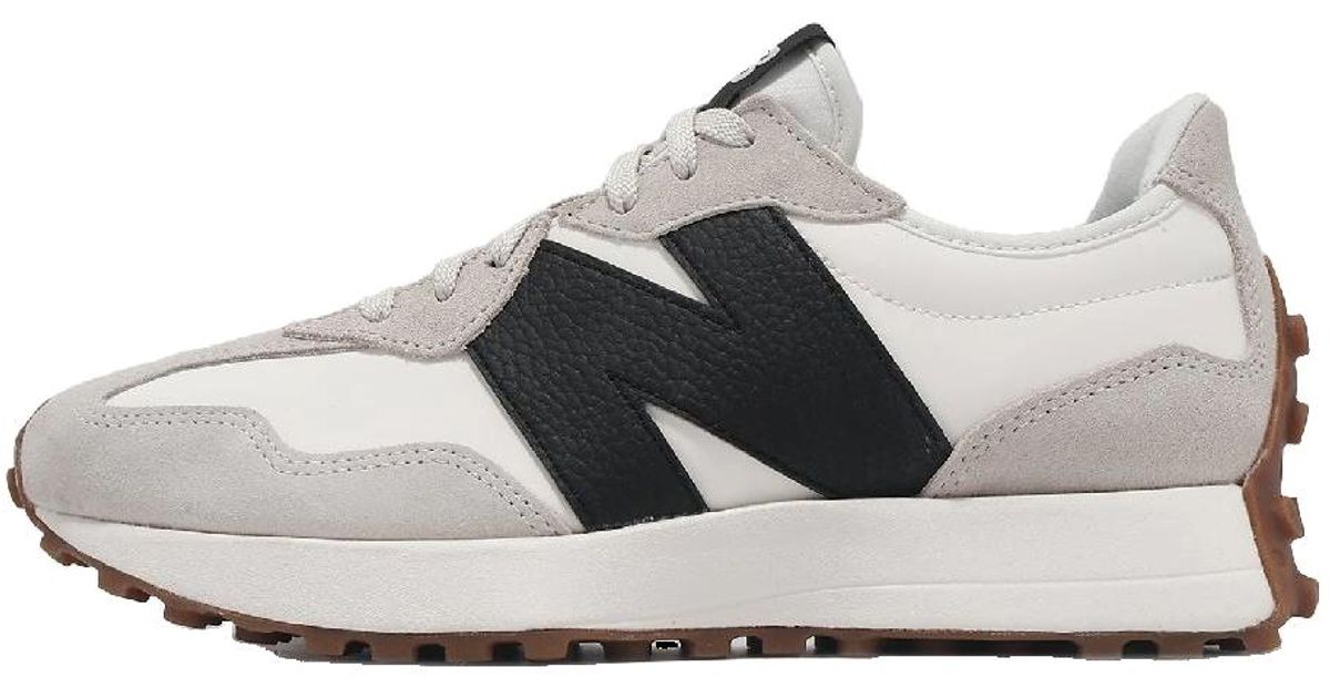 New Balance (Wmns) 327 'Moonbeam' in White | Lyst
