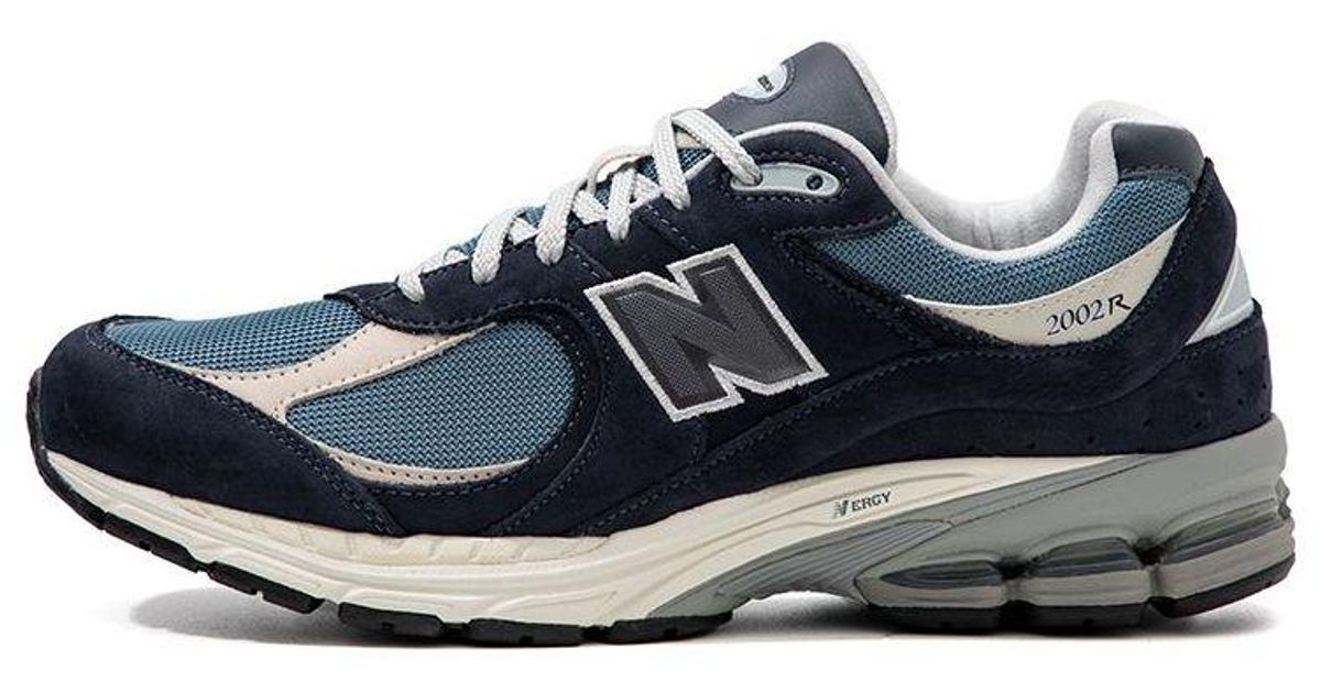 New Balance 2002R 'Dark' in Blue for Men | Lyst
