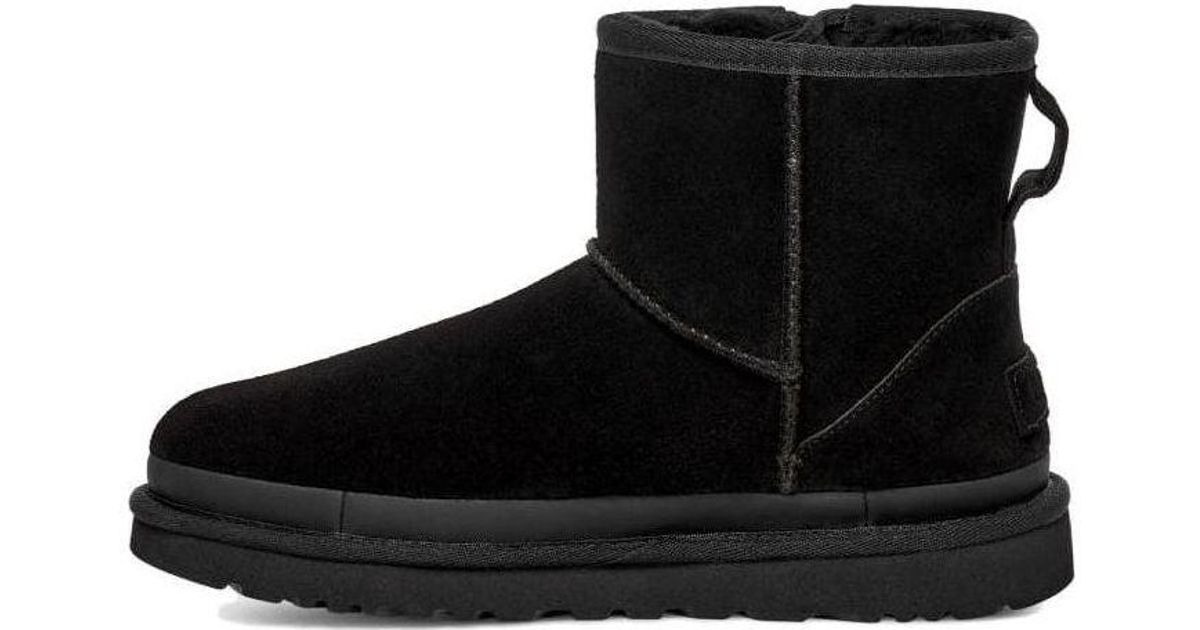 UGG (Wmns) Classic Mini Zipper Tape Logo Boot in Black | Lyst