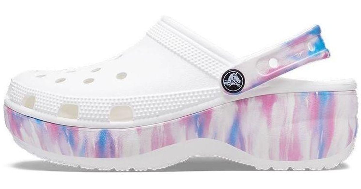 Crocs™ (Wmns) Classic Platform Dream Clog in Blue | Lyst