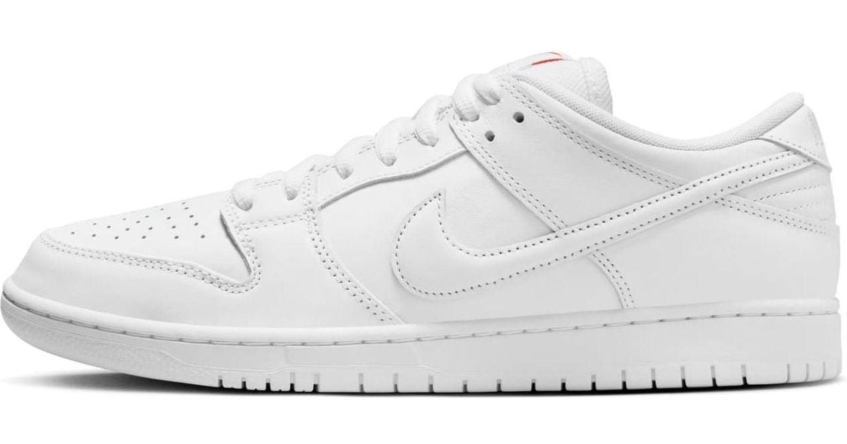 Nike Sb Dunk Low Pro 'Triple' in White for Men | Lyst