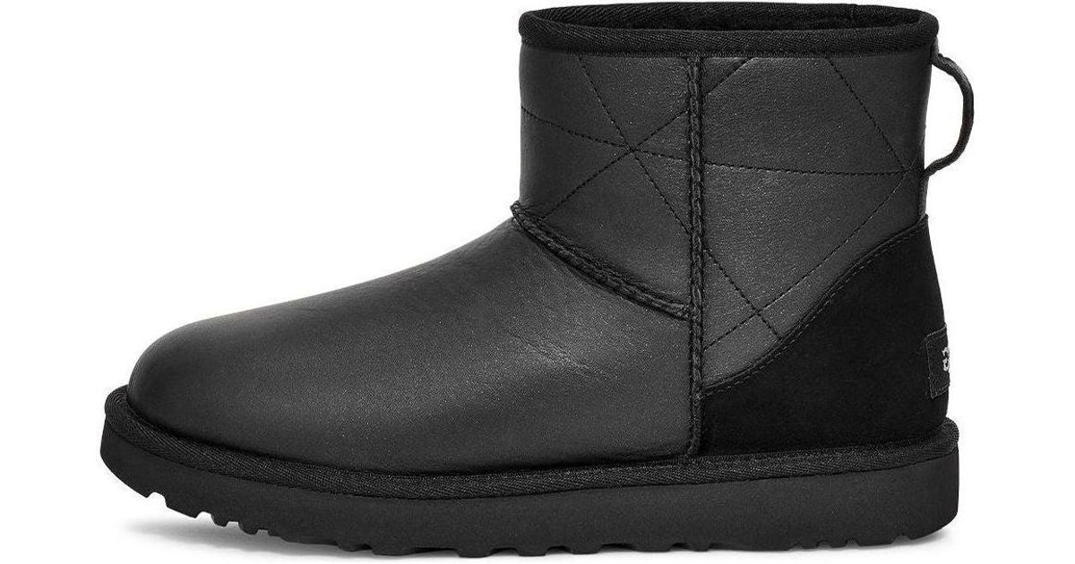 UGG (Wmns) Classic Mini Pearlized Boot in Black | Lyst
