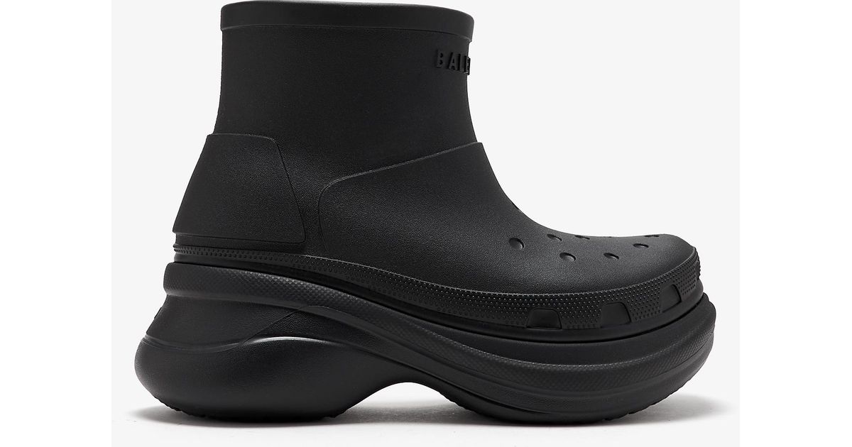 Balenciaga X Crocs Booties in Black | Lyst