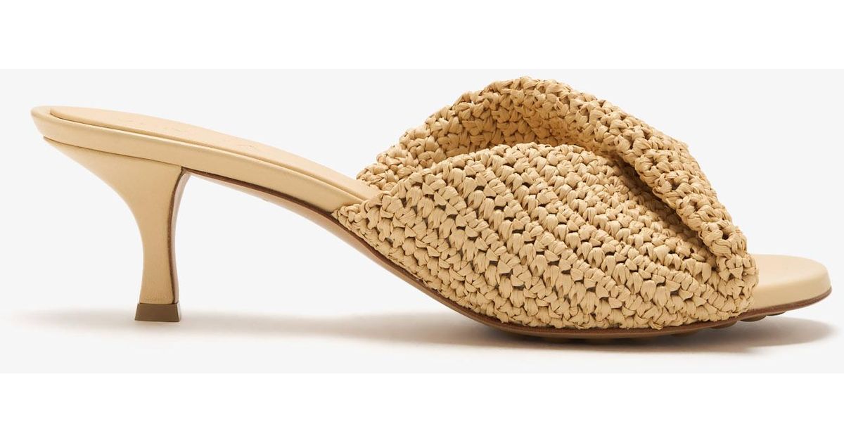 Bottega Veneta Blink Sandals in Natural | Lyst