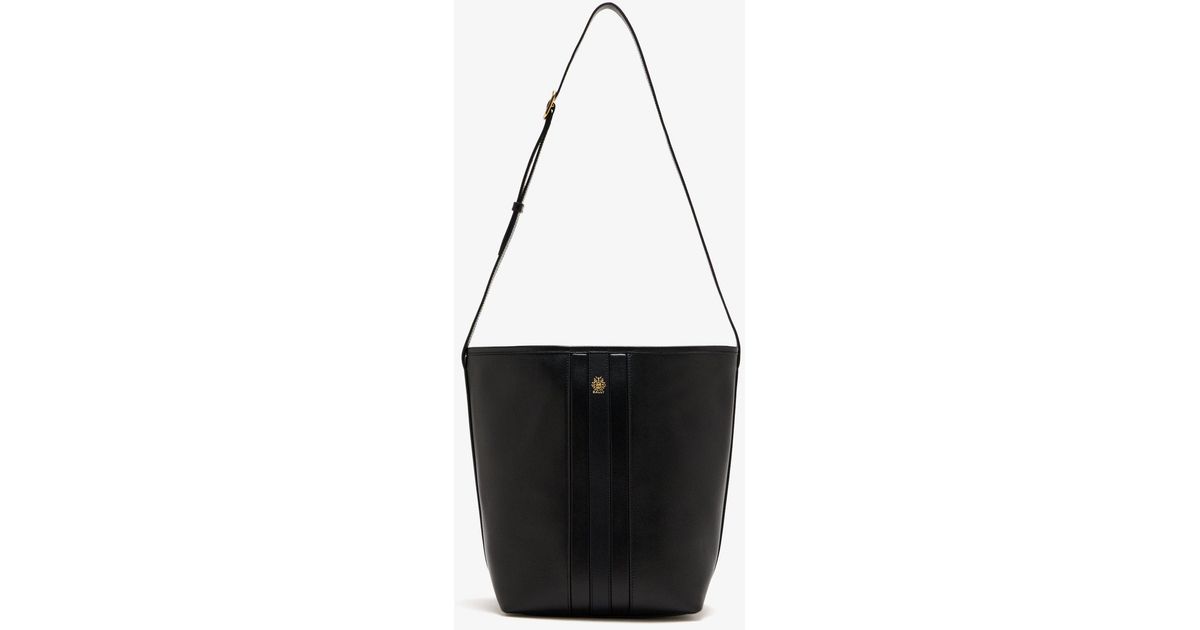 Bally Sign Bucket Bag in White | Lyst
