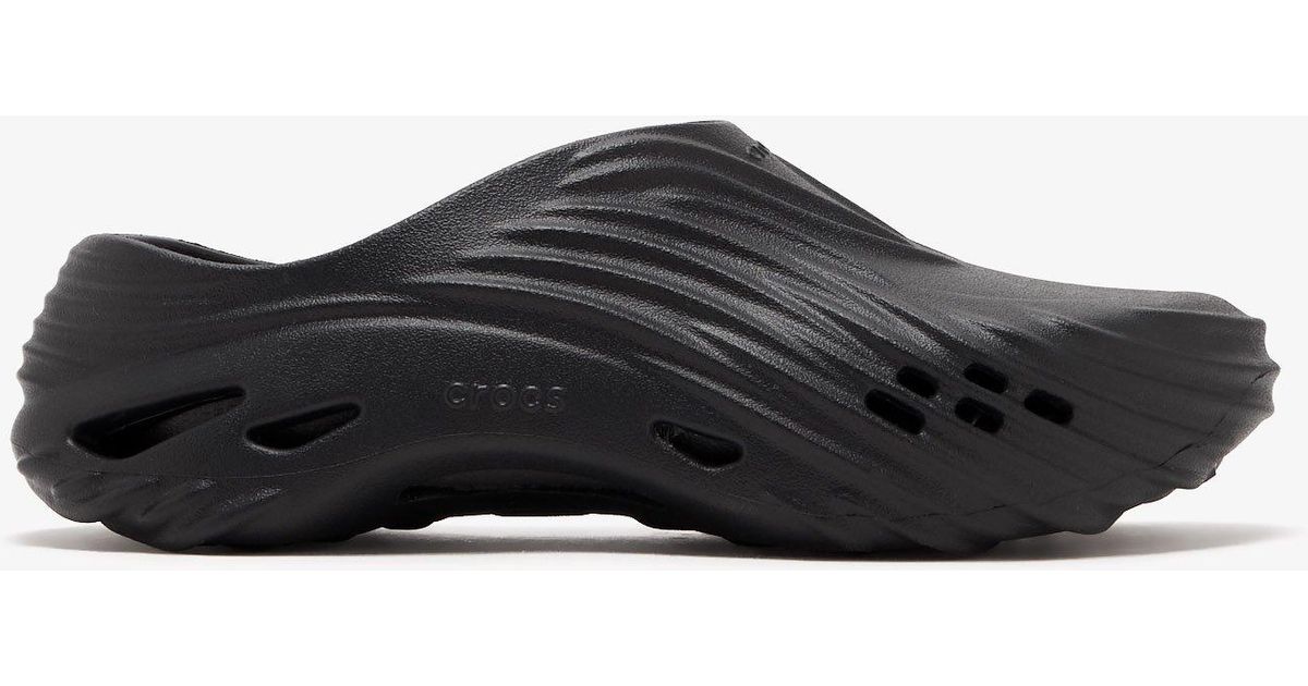 Crocs™ Echo Wave Clogs in Black | Lyst
