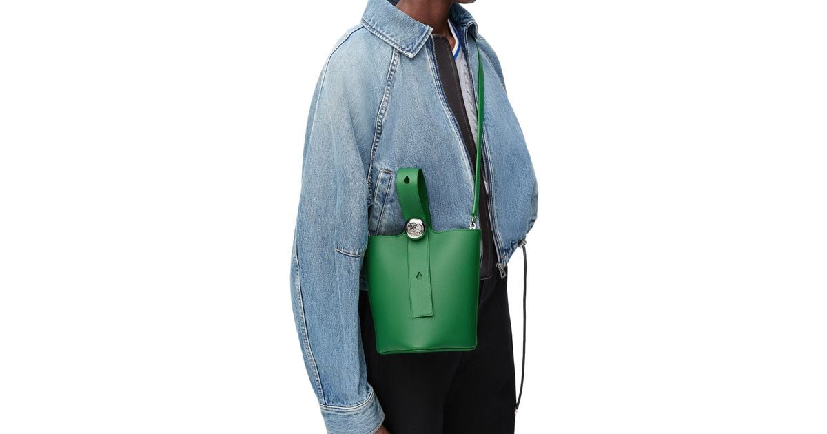 Loewe Luxury Mini Pebble Bucket In Soft Grained Calfskin in Blue | Lyst