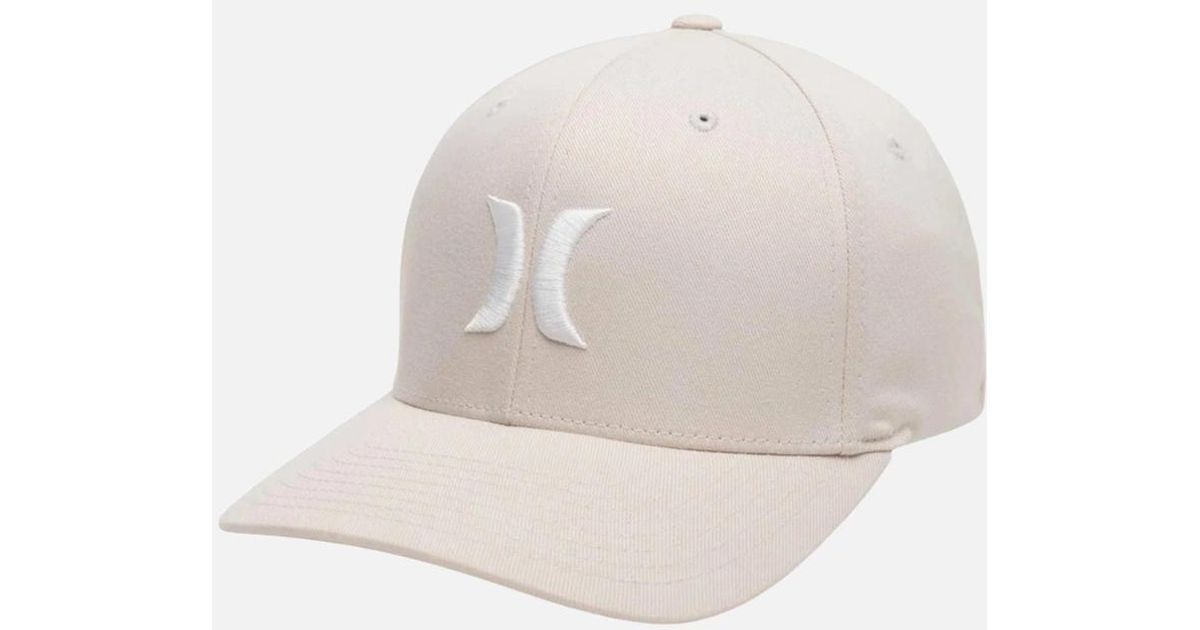 Hurley One & Only Curved Bill Baseball Cap in White for Men | Lyst UK