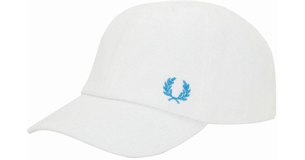 Fred Perry Classic Logo Snow Cap in White for Men | Lyst UK