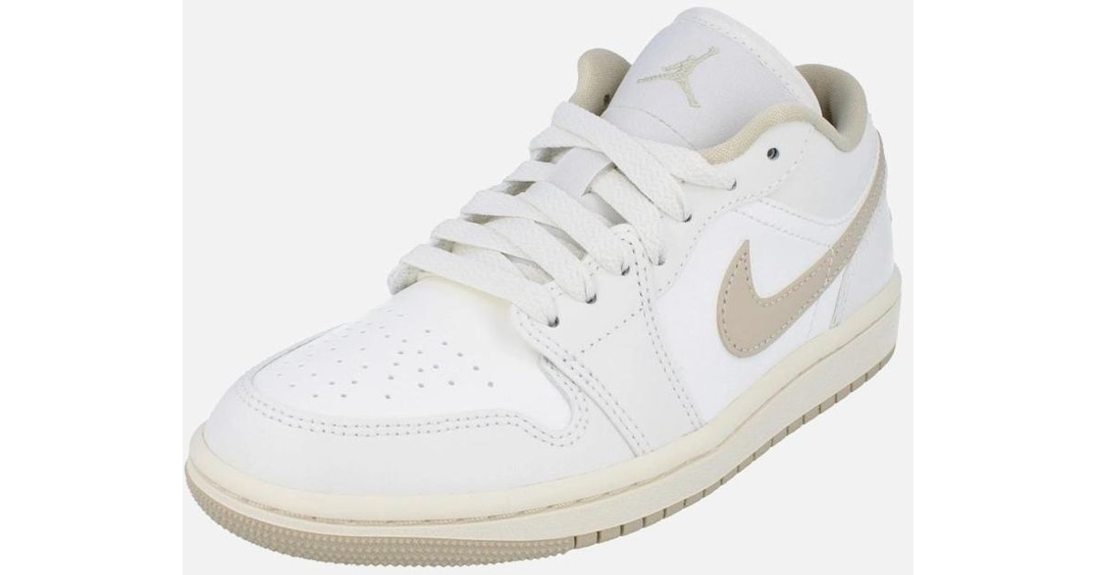 Nike Air Jordan 1 Low Trainers Dc0774 112 in White | Lyst UK