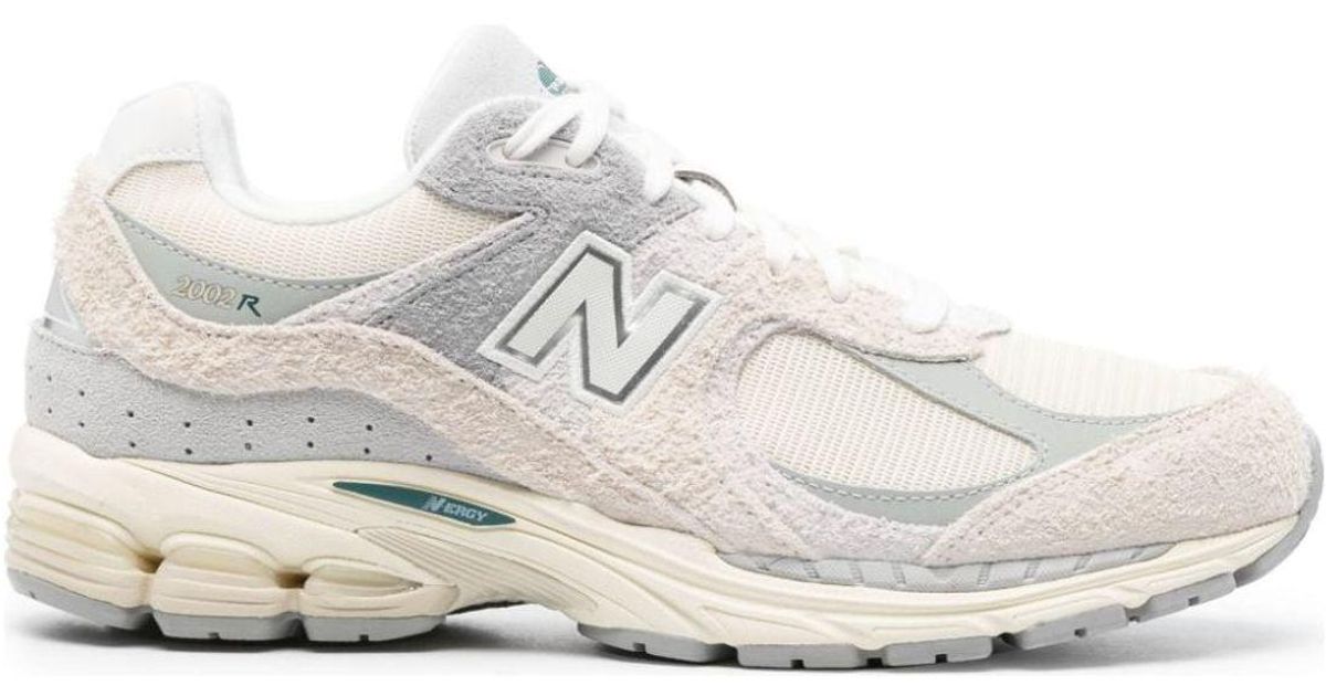 New Balance 2002R Sneakers in White for Men | Lyst