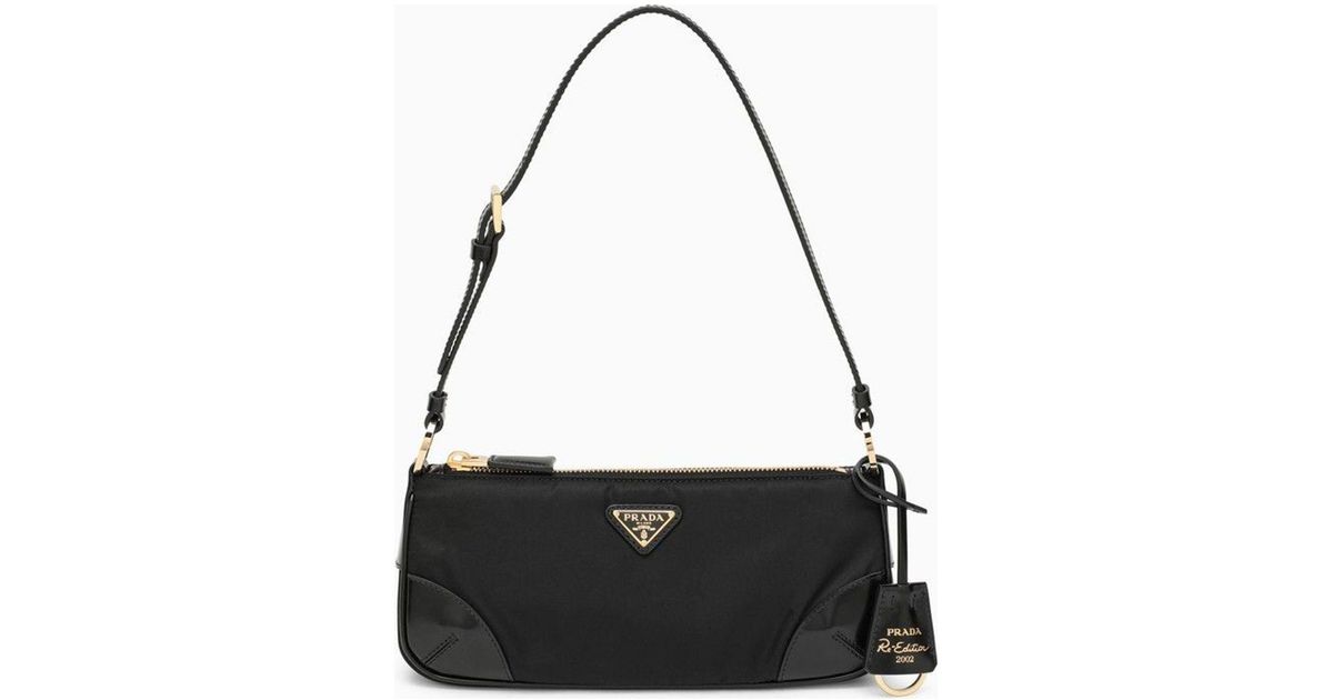 Prada Re-Edition 2002 Re-Nylon Shoulder Bag With Logo in Black | Lyst