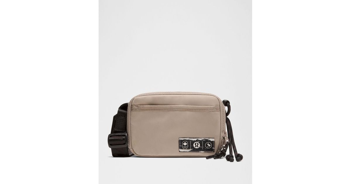 lululemon Team Canada Future Legacy Easy Access Bag 1.5L | Lyst