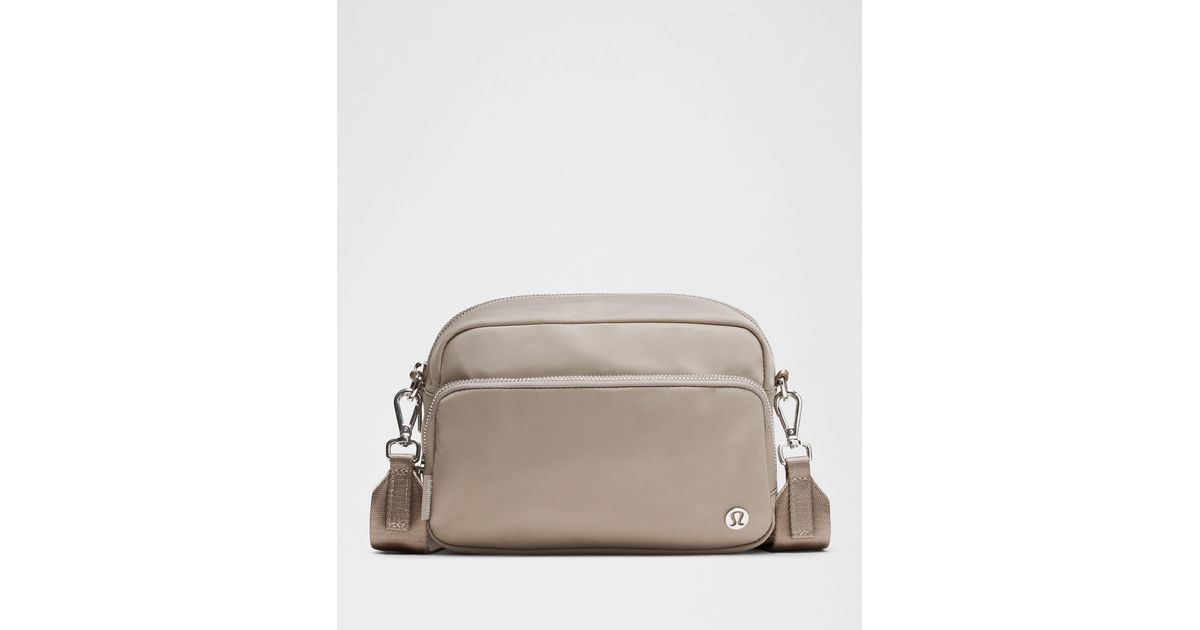 lululemon Everywhere Crossbody 3L Large in Gray | Lyst