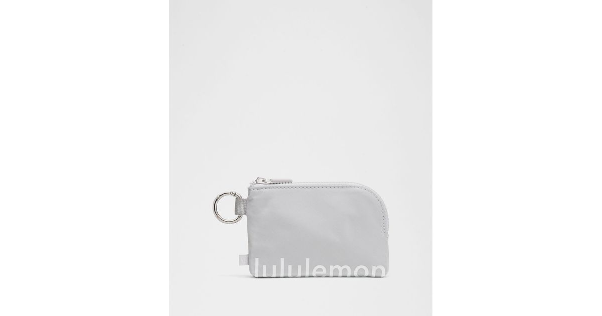 lululemon Clippable Card Pouch in White | Lyst