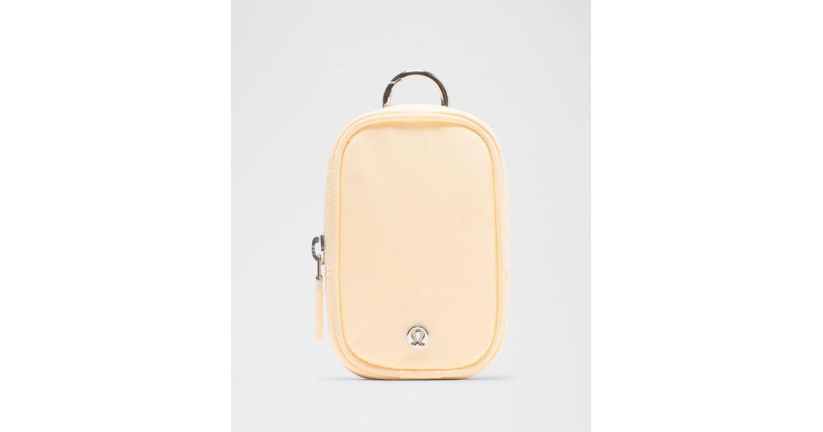 lululemon – Clippable Nano Pouch Bag – in Natural | Lyst UK