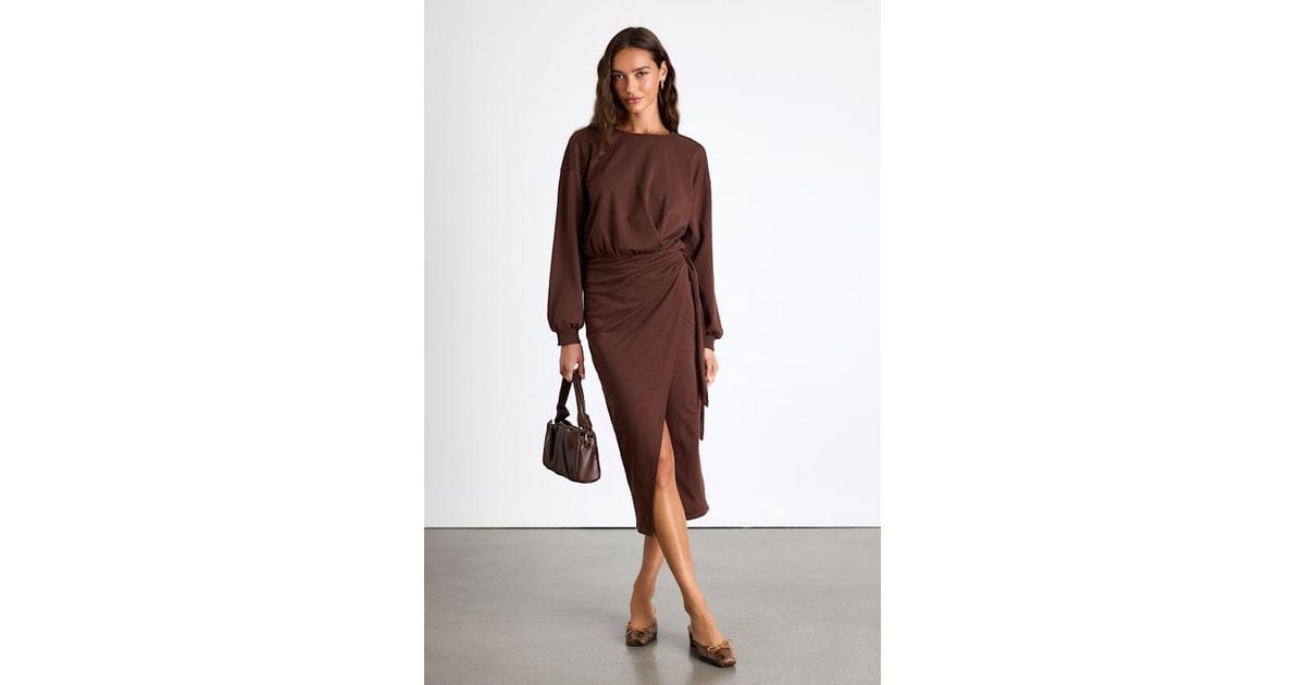 Lulus Eunia Jersey Knit Long Sleeve Wrap Midi Dress in Brown | Lyst