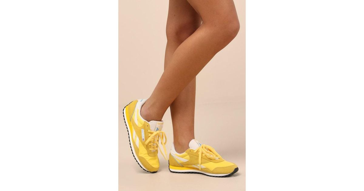 Reebok Classic Az Golden Haze And Chalk Lace-Up Sneakers in Yellow | Lyst