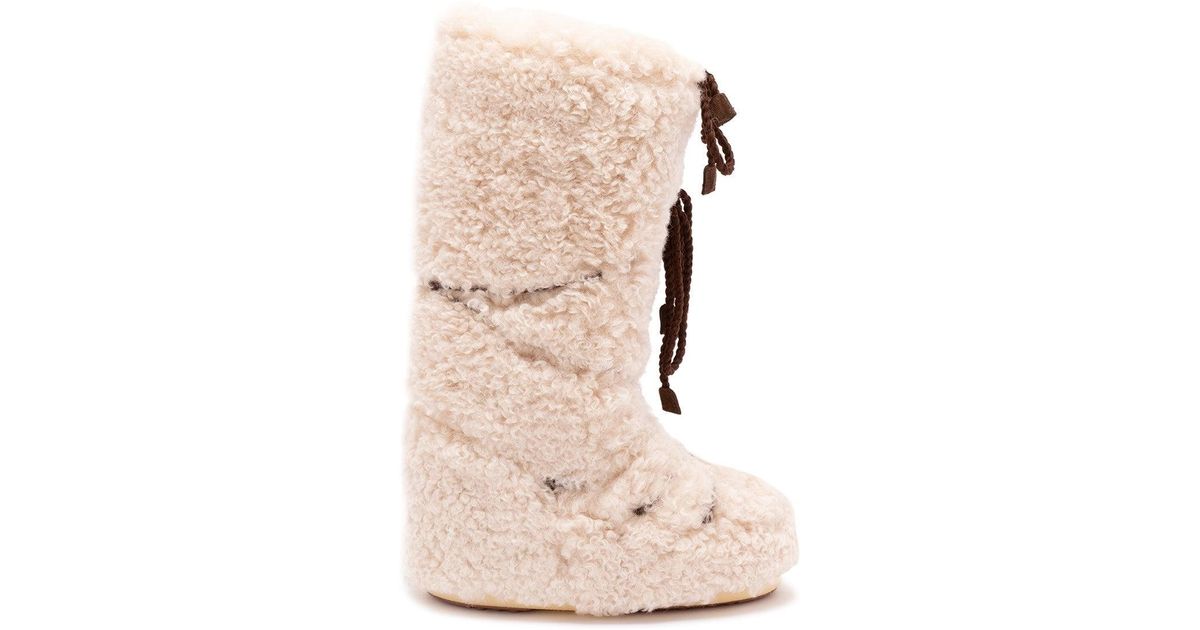 Moon Boot 'Icon Curly Extra' Boots in Natural | Lyst
