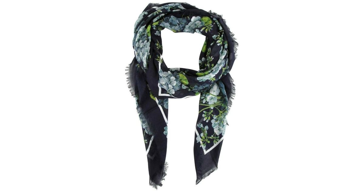 Gucci Modal / Silk With Bloom Print Scarf in Black | Lyst