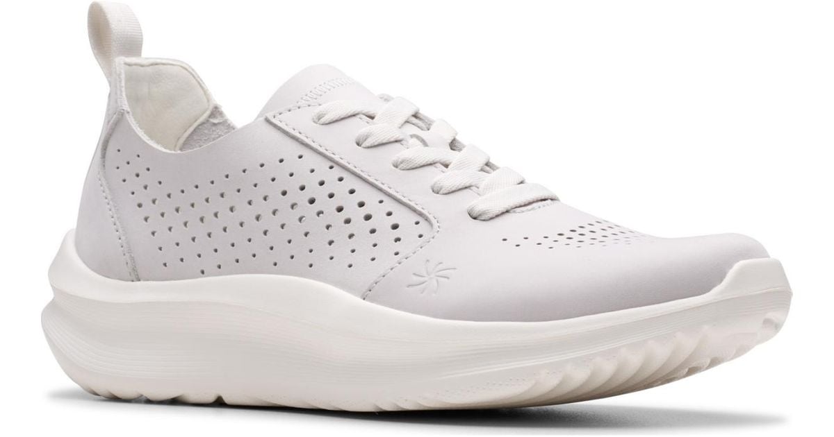 Clarks Cloud Steppers Solevana Style Laceup Sneakers in White | Lyst