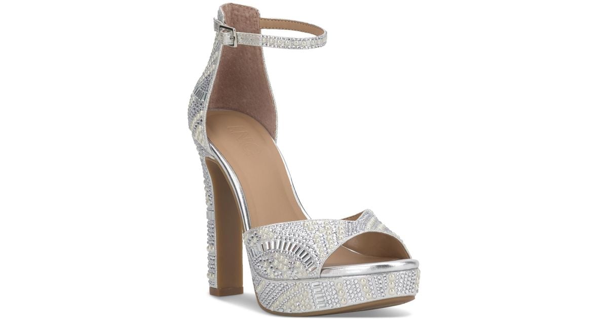INC International Concepts Ninel Platform Sandals in Metallic | Lyst