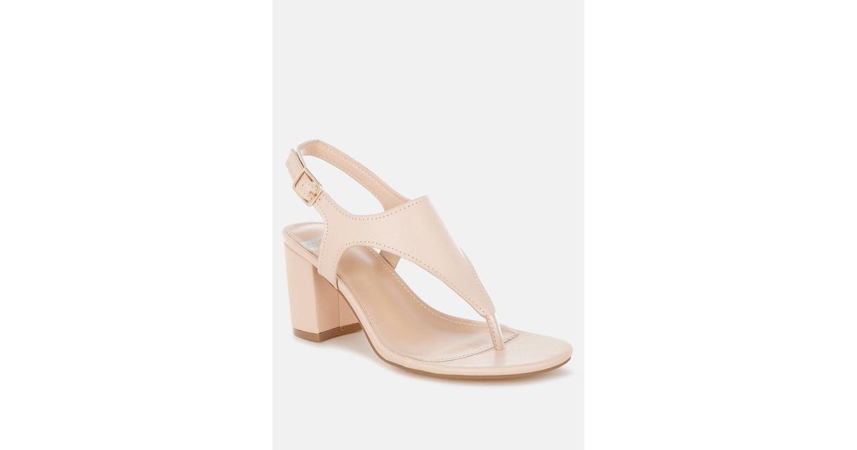 Rag & Co Ann Real Leather Thong Toe Sandals in White | Lyst
