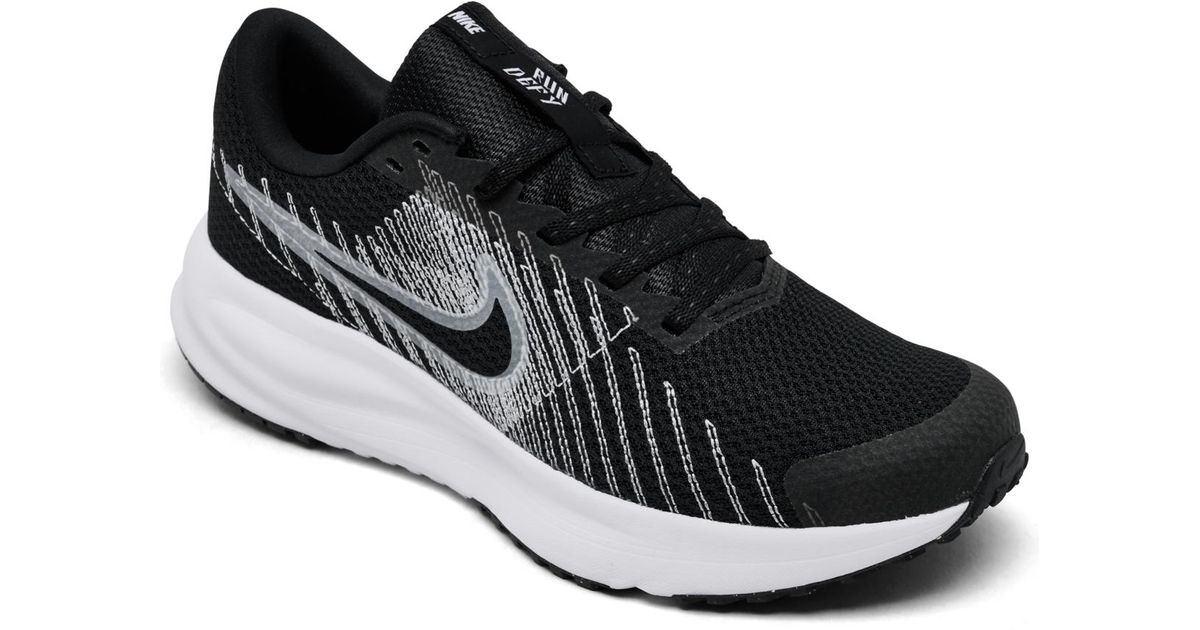 Nike Run Defy All Day Running Sneakers From Finish Line in Black | Lyst