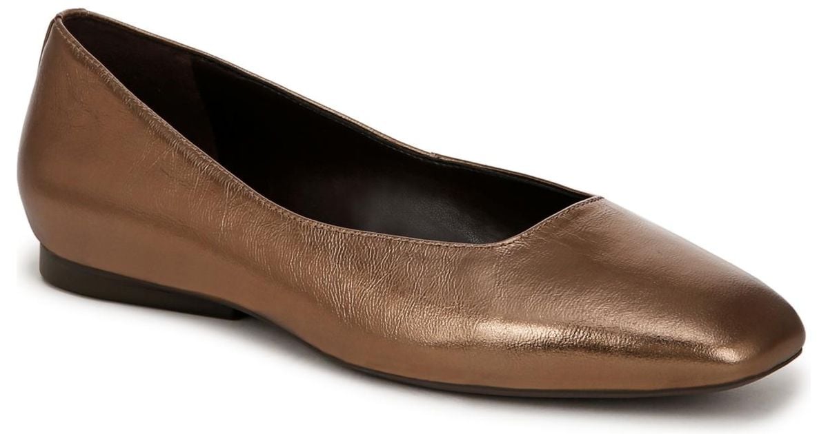 Naturalizer Chelsea Square Toe Ballet Flats in Brown | Lyst