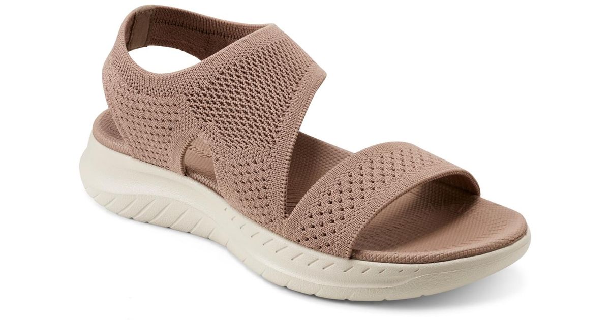 Easy Spirit Dailyn Lightweight Sporty Flat Sandals in Brown | Lyst