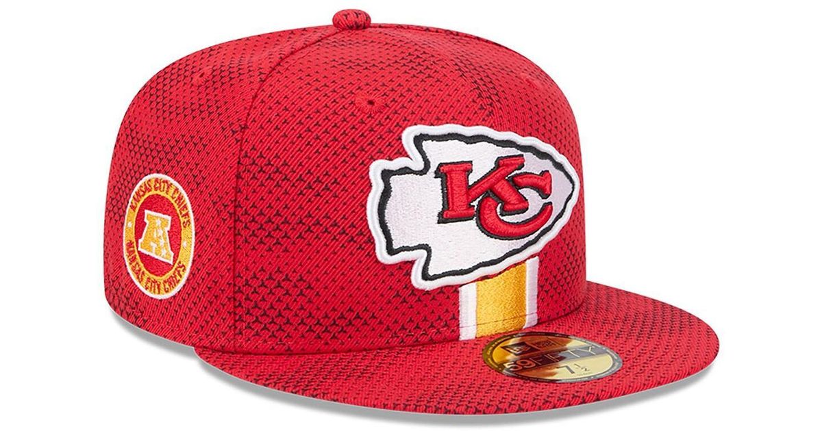 KTZ Kansas City Chiefs 2024 Sideline 59fifty Fitted Hat in Red for Men ...